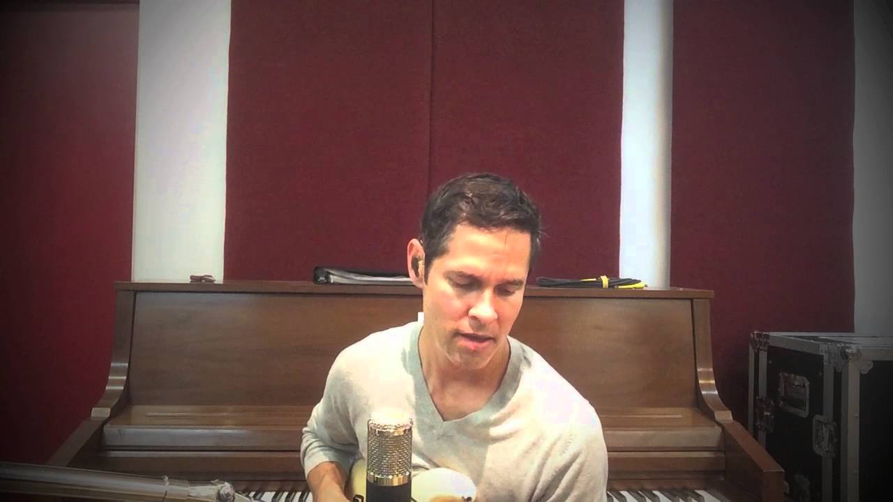 Damon Castillo || This Christmas (cover) - YouTube