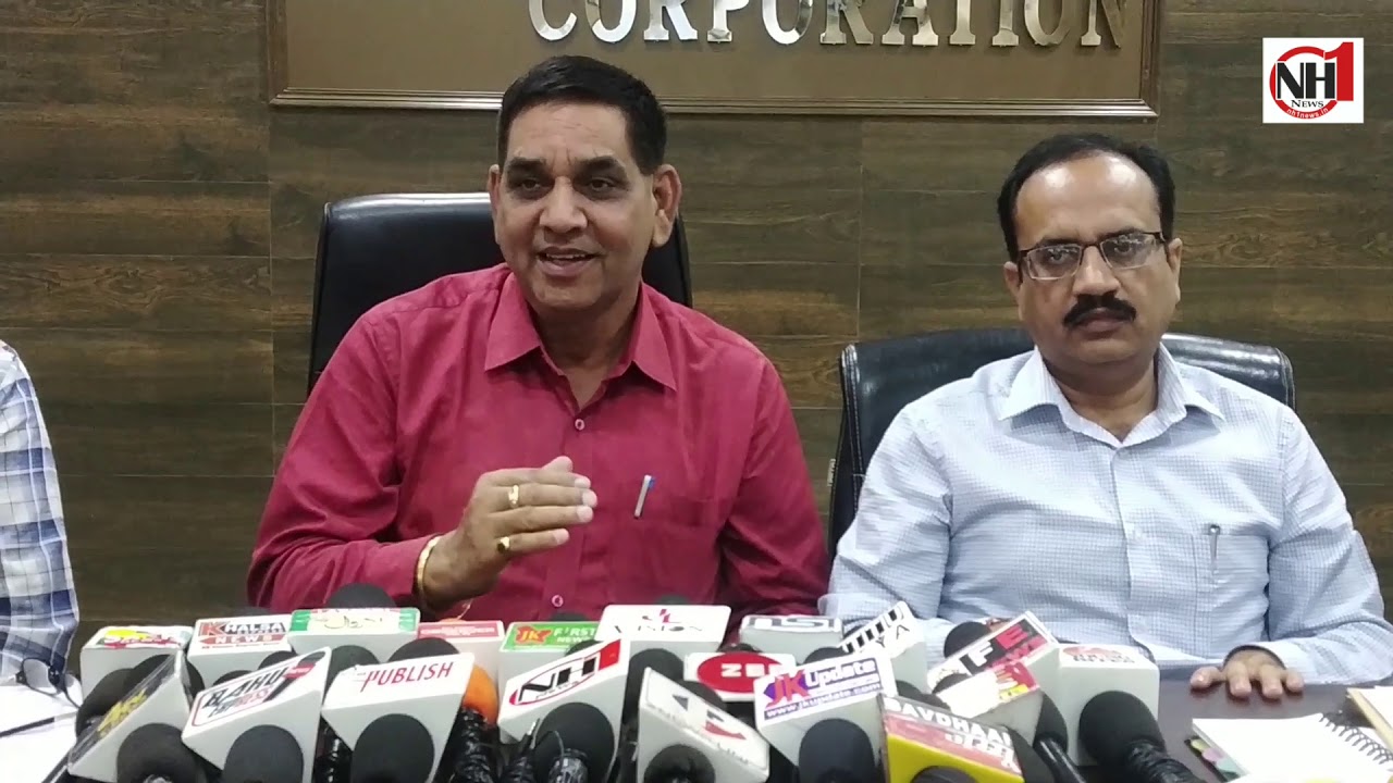 Mayor Chander Mohan Sharma addressing a press conference in Jammu ...