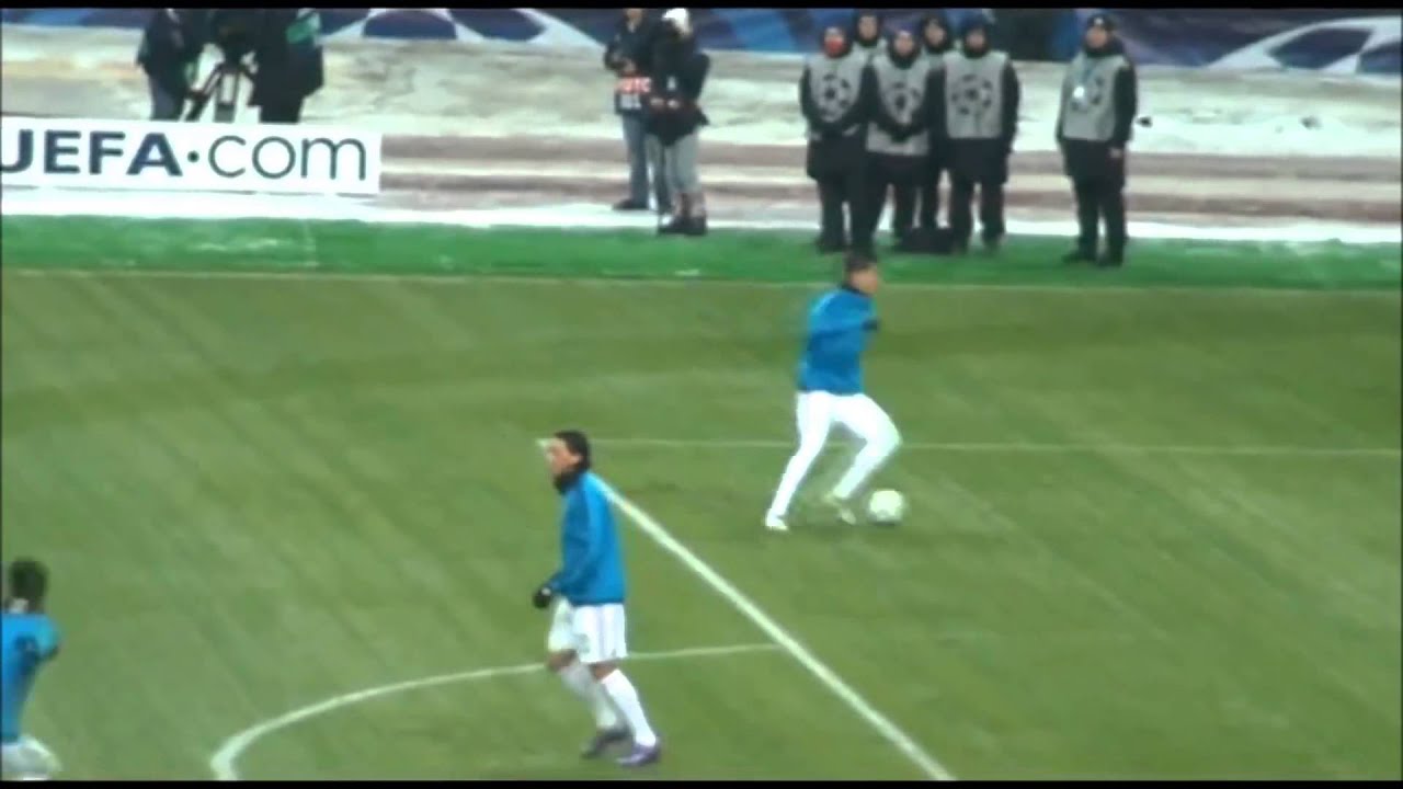 Cristiano Ronaldo Freestyle 1080P - YouTube