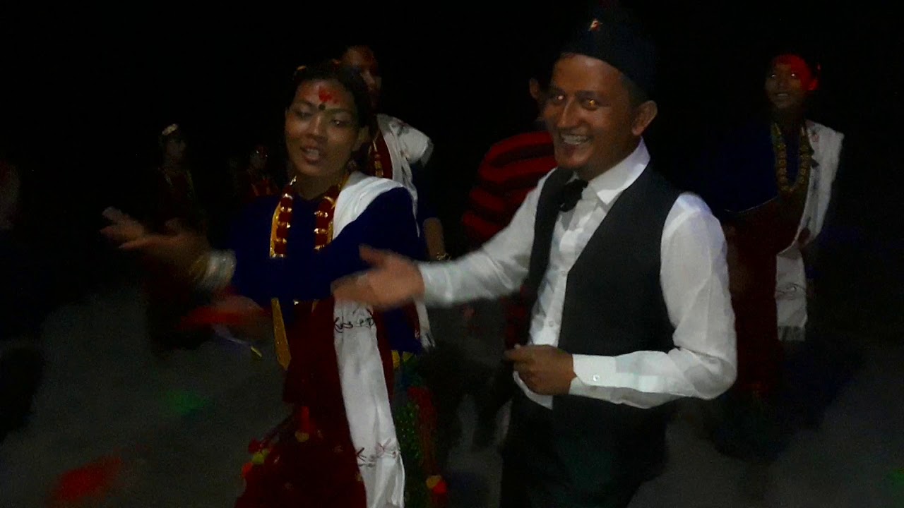 salaijo dance by our deusi bhailo team 2076😂 - YouTube
