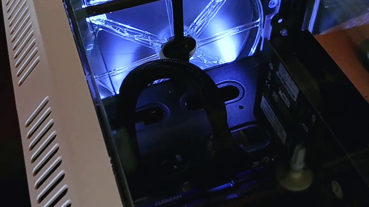 Tecware Quad Cube Case - YouTube