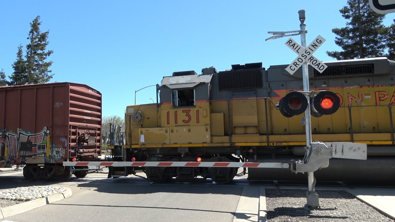 UP 1089 Tracy Turn Local Train - Whispering Wind Dr. Railroad Crossing ...