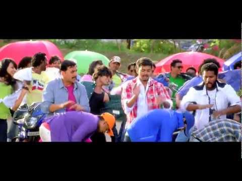 Ilayathalapathy Vijay's stylish intro in Rowdy Rathore Chinta Ta Song