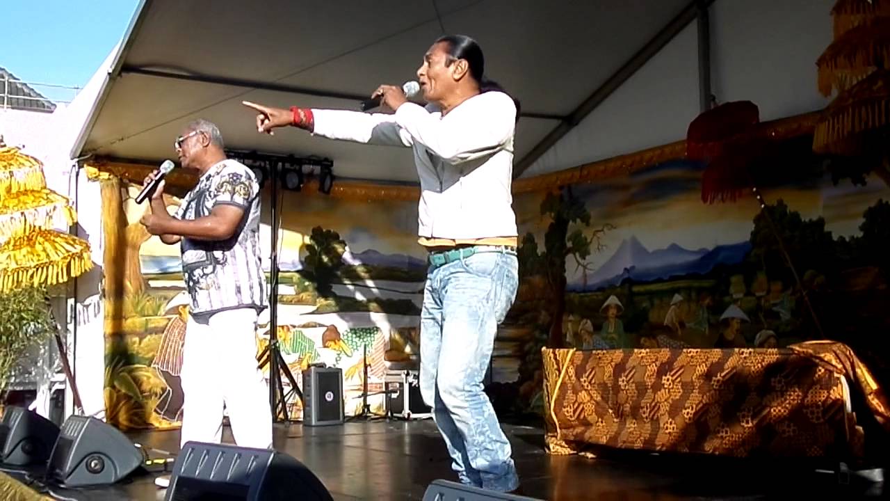 My girl - Johnny Manuhutu en Jerry B - YouTube