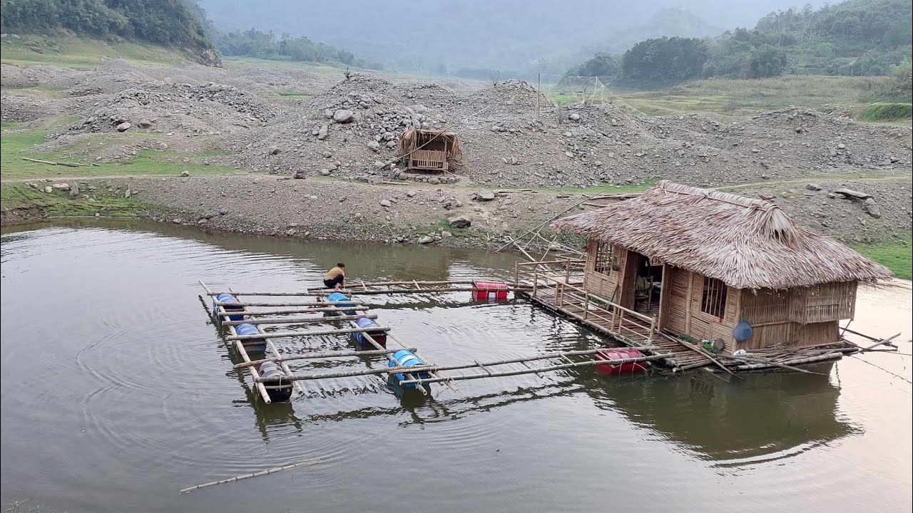 How to make a hut, non-iron barrel with the bamboo to make base of the ...