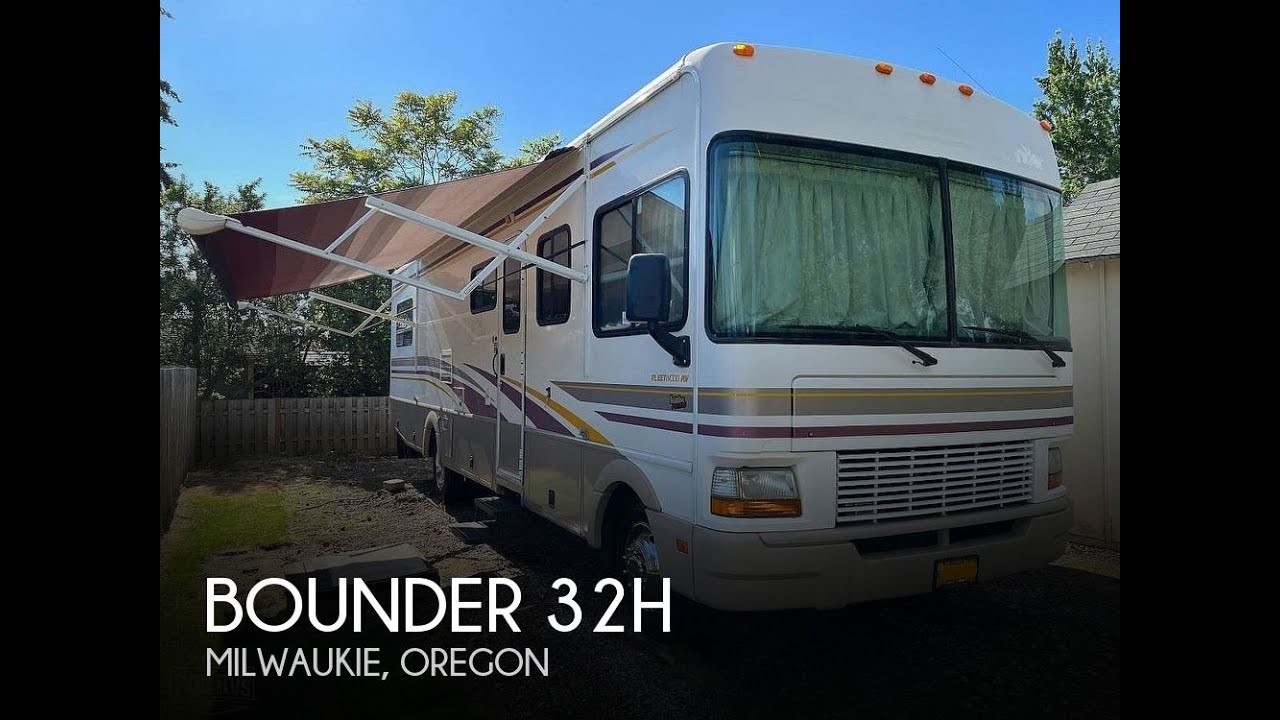 [UNAVAILABLE] Used 2002 Bounder 32H in Milwaukie, Oregon - YouTube