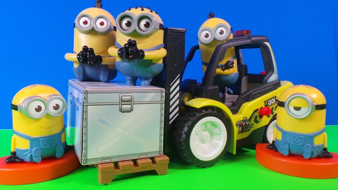 Simba Toy Forklift Surprise and Shoutout Show - YouTube