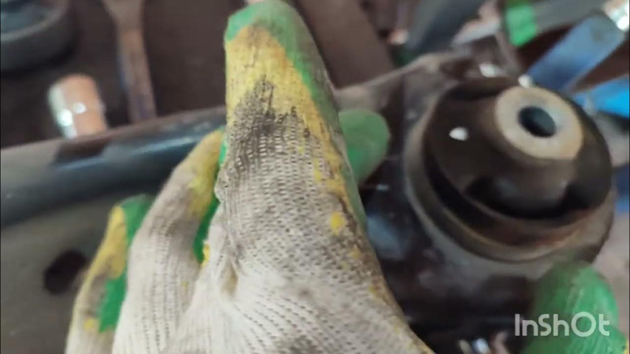 тигуан 2019 скрип при езде - оторвался сайлентблок - YouTube