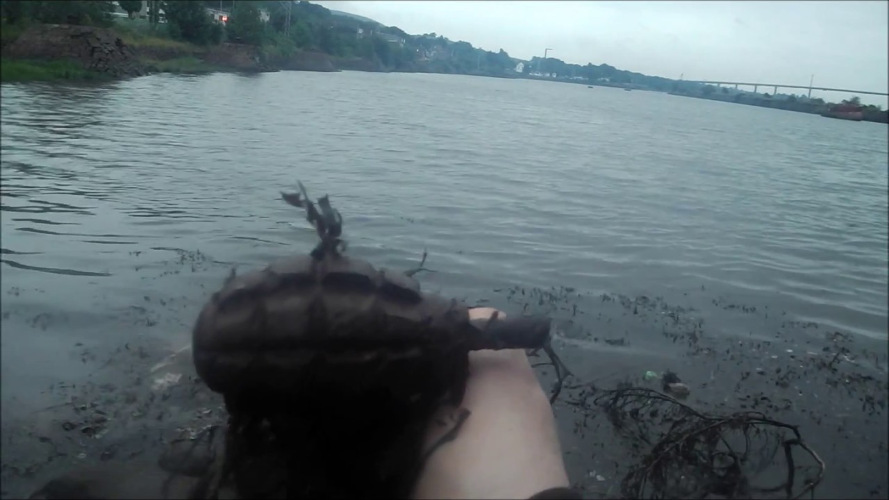 Live Grenade Magnet Fishing & Mudlarking glasgow riverbanks industrial ...