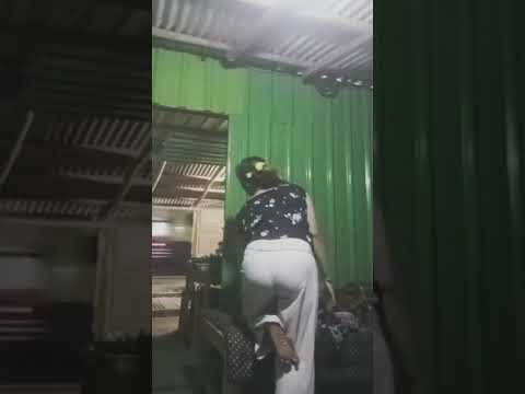 Bunda live malem malem dapat tamu pijit dulu