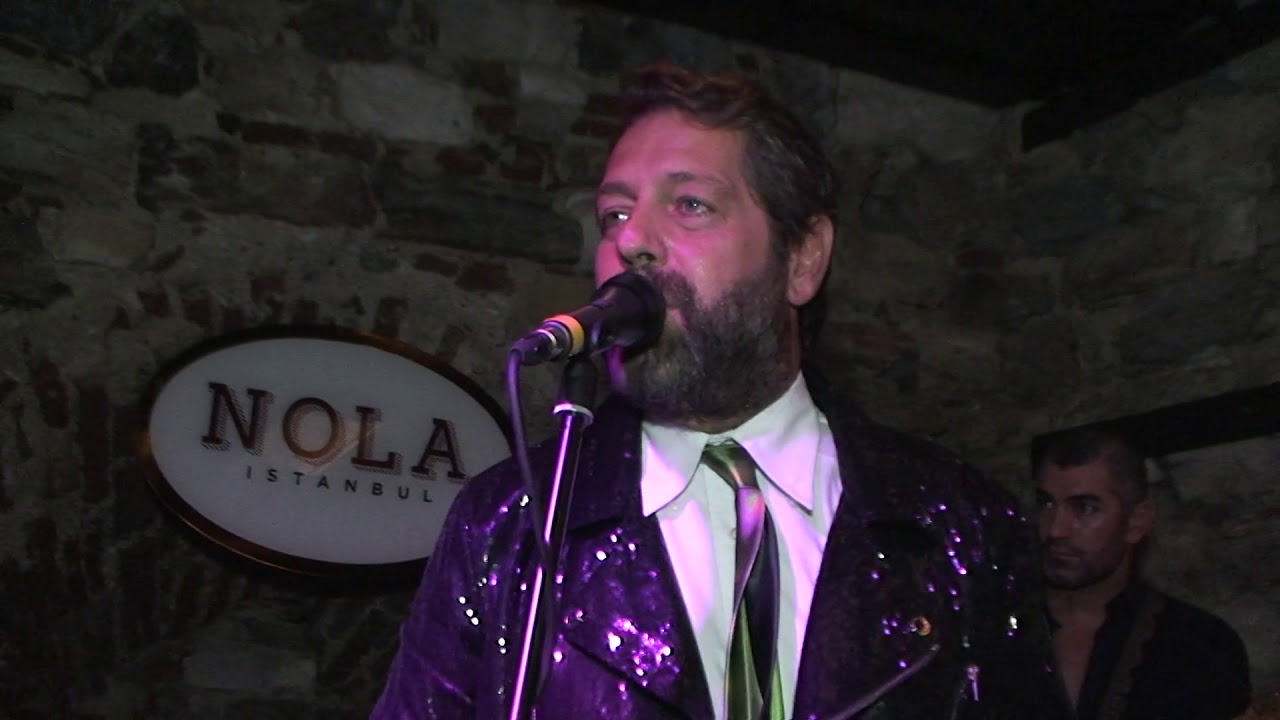 Bora Gencer'in Nola Restaurant'da Verdiği Konser (28 - 10 - 2017 ...