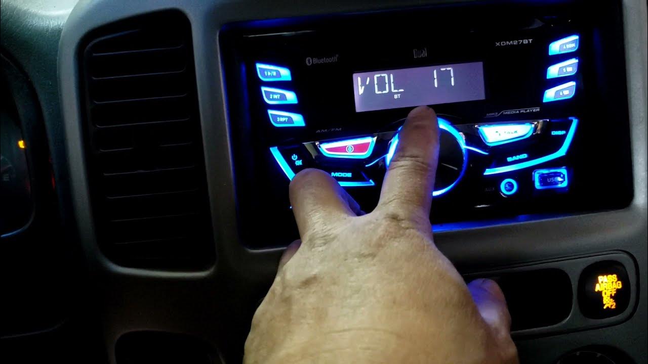 Ford Escape stereo installation double din quick and easy - YouTube