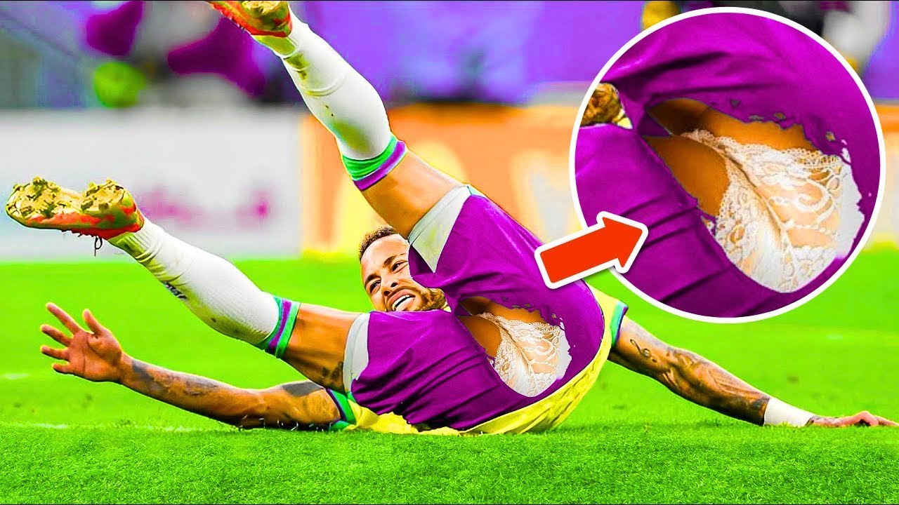 10 Most EMBARRASSING Moments In Football History - YouTube