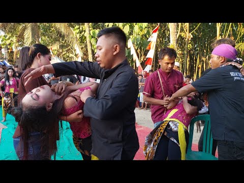 Janturan kuda kepang sekar turonggo putri petir  banjarnegara live timbang kejobong purbalingga
