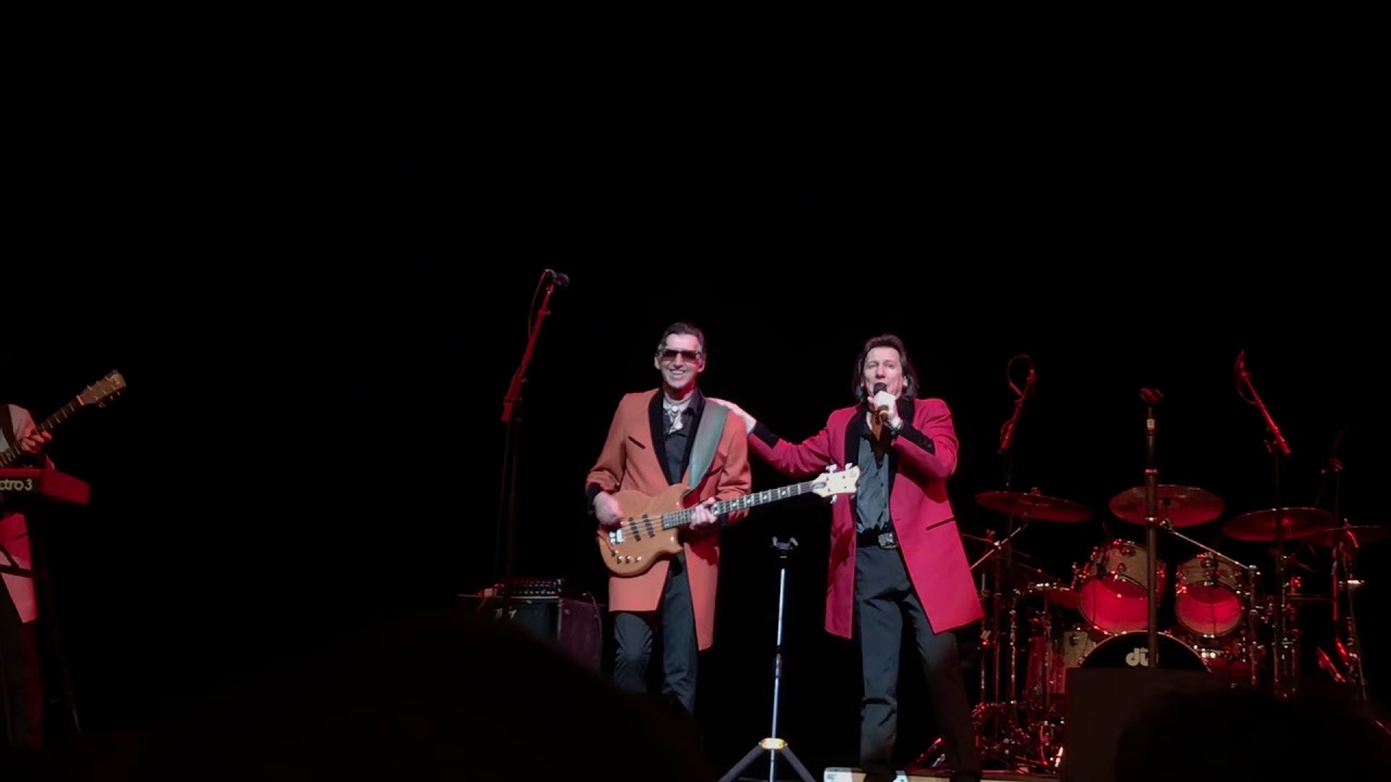 Showaddywaddy Andy Pelos Introducing The Band At The Regent Theatre ...