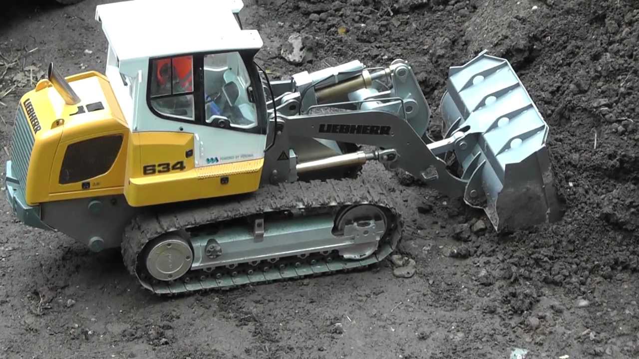 RC CATERPILLAR, RC BULLDOZER LIEBHERR! rc live action toys! - YouTube