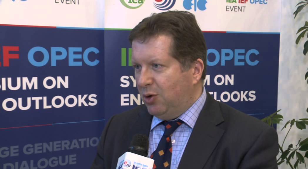 David Fyfe - Interview - YouTube