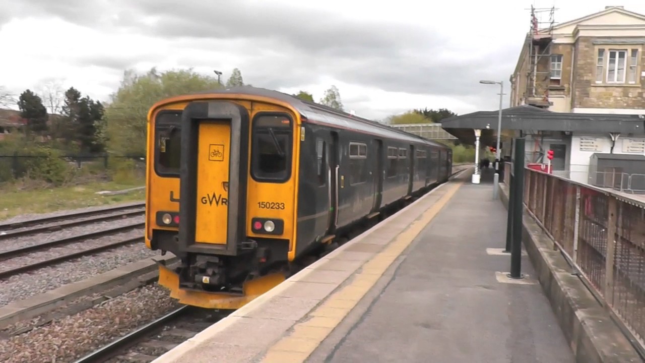 GWR at Swindon Railway Station - YouTube
