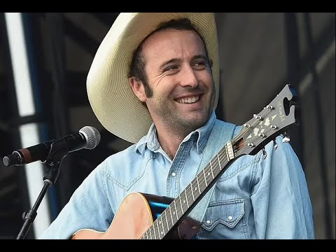 Luke BELL - Sometimes - Equiblues 2017- France - YouTube