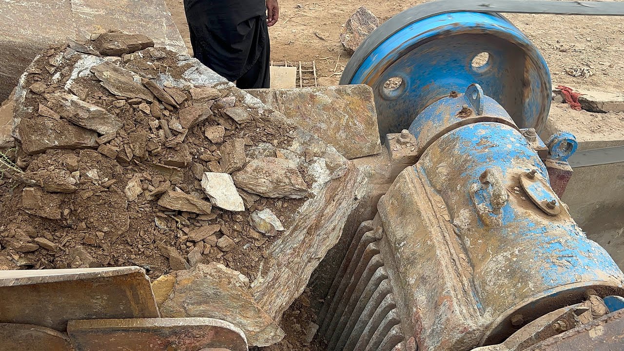 "Big Rock Crusher Machine: A Giant in Action"Big Rock Crushing: A ...