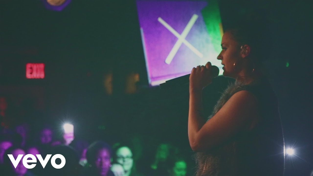 Kat Dahlia - Clocks (Live At The Studio In Webster Hall) - YouTube