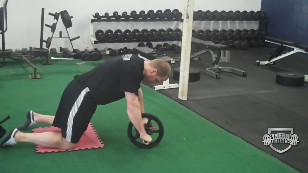 How To Correctly Do Ab Wheel Roll Out Exercise - YouTube