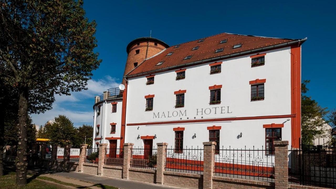 Malom Hotel, Debrecen, Hungary - YouTube