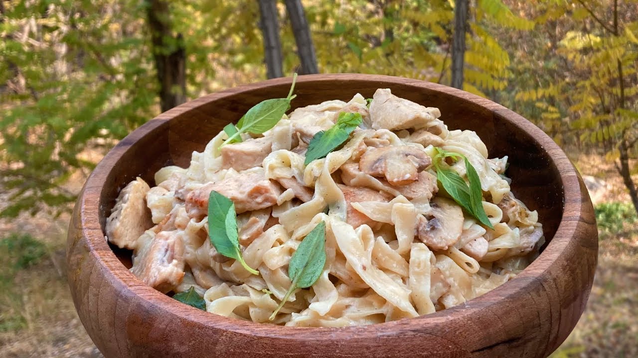 🔥 Chicken Alfredo Pasta Cooked Over CAMPFIRE in the Forest. OUTDOOR ...