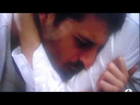 Lucas y Sara- lo consuela