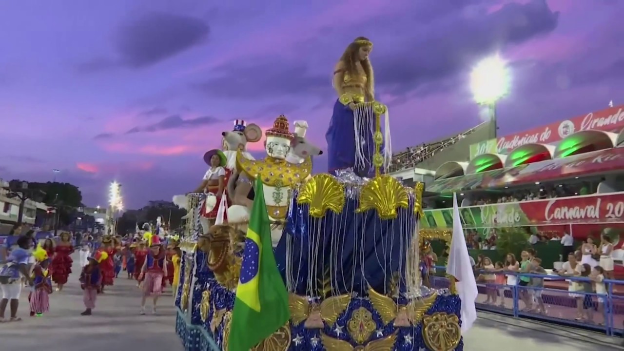 Children in Rio taken off the streets to compete in carnival - YouTube
