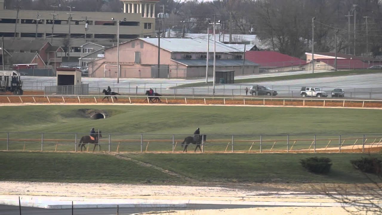 Charles Town Racing - YouTube