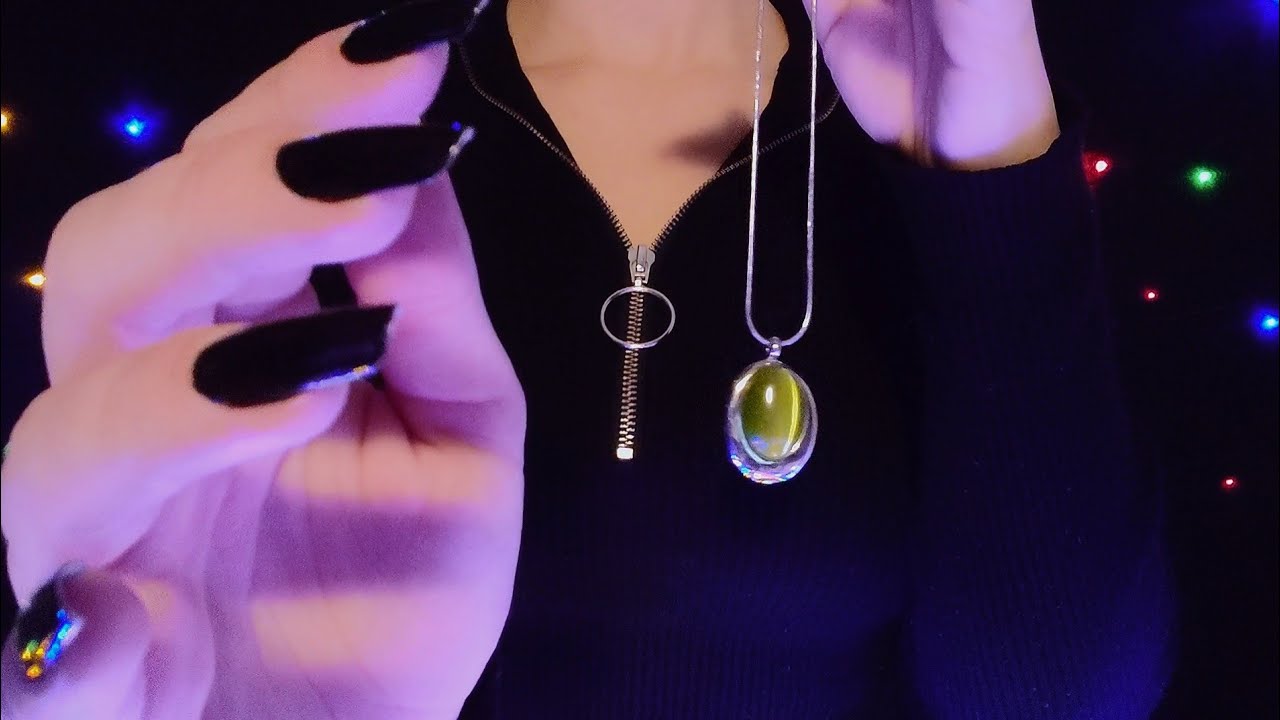 ASMR - Necklace Hypnosis & Hand Movements (With Microphone Brushing ...