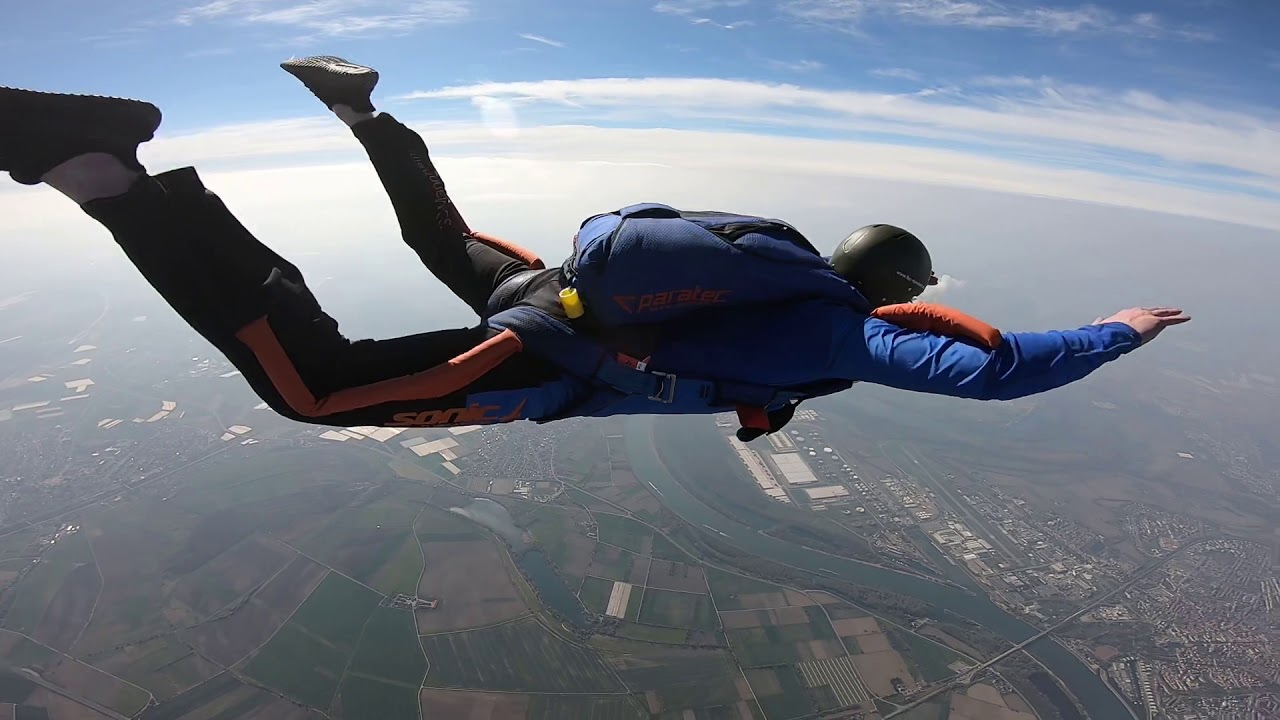 Skydiving AFF Level 4 - YouTube