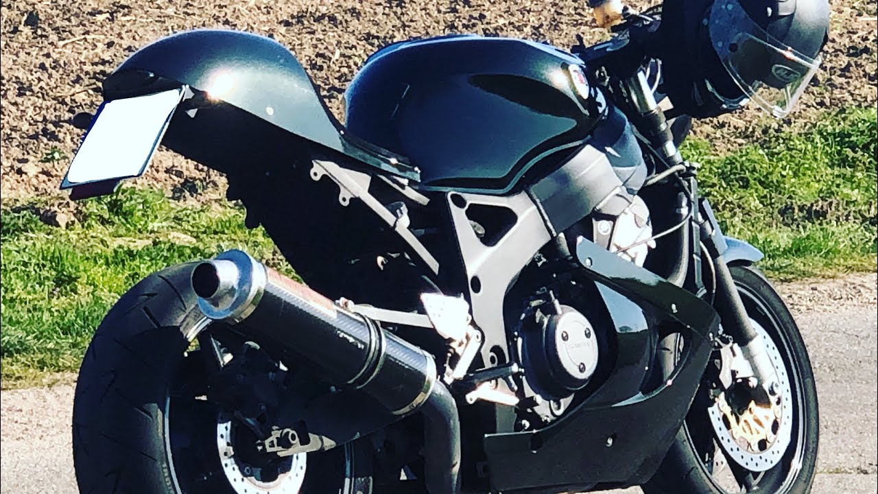 Honda CBR 900 RR cafe racer - YouTube