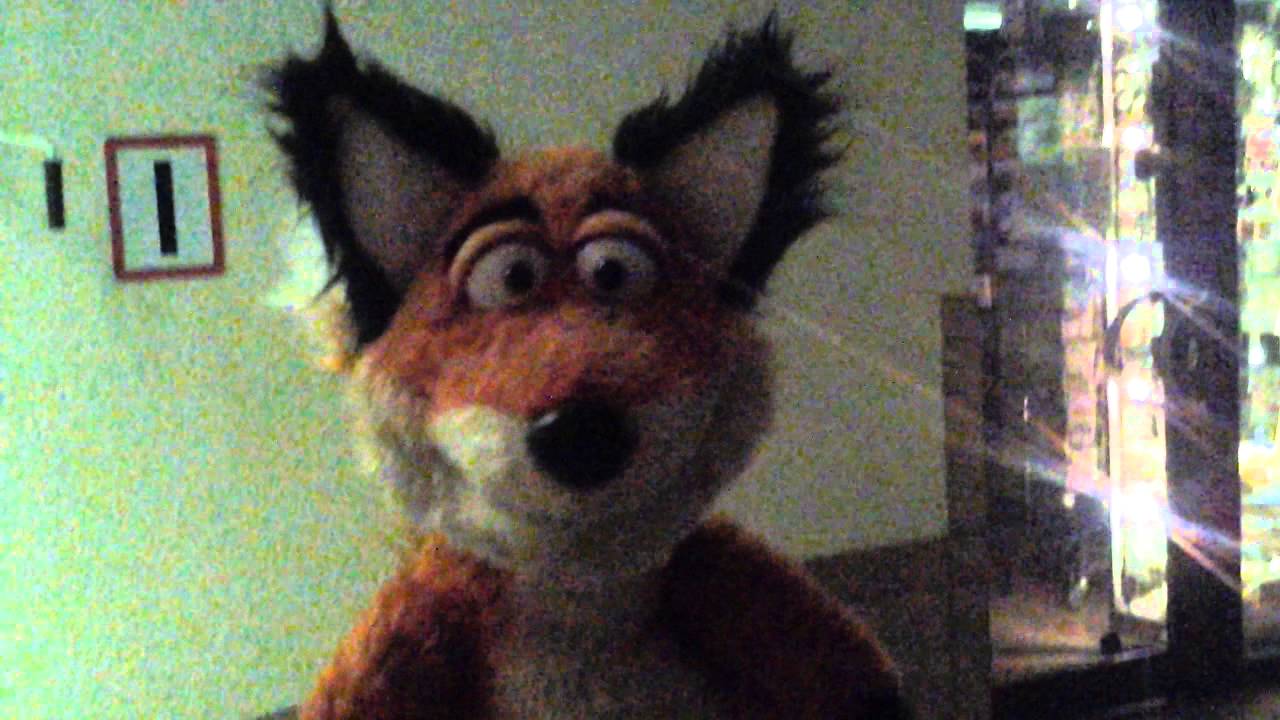 EF 21 - Fox puppet - YouTube