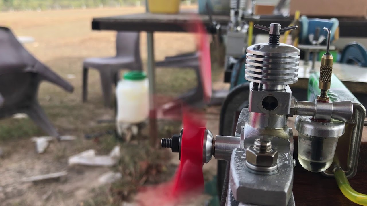 Embee .75 Model Diesel Engine (2) - YouTube