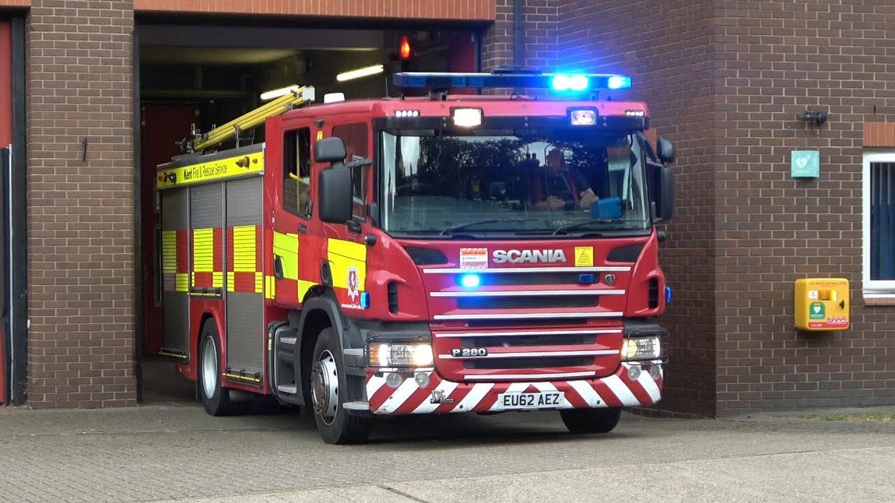 [TURNOUT] - Kent Fire & Rescue Folkestone HRP Turnout! - YouTube