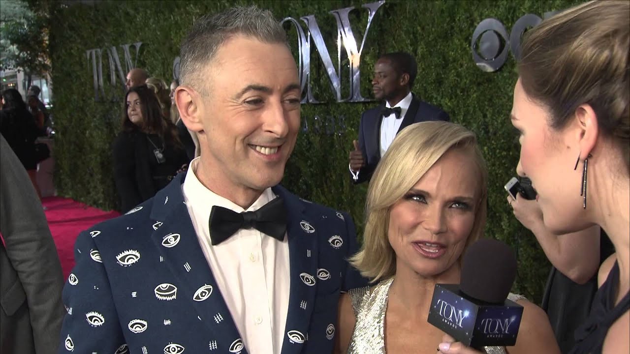 Red Carpet: Alan Cumming & Kristin Chenoweth (2015) - YouTube