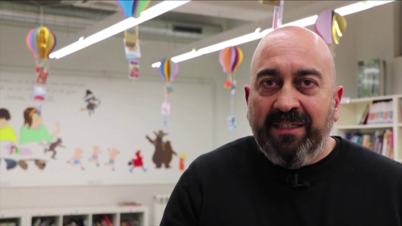 Guillermo Bautista, professor i investigador de la UOC - YouTube