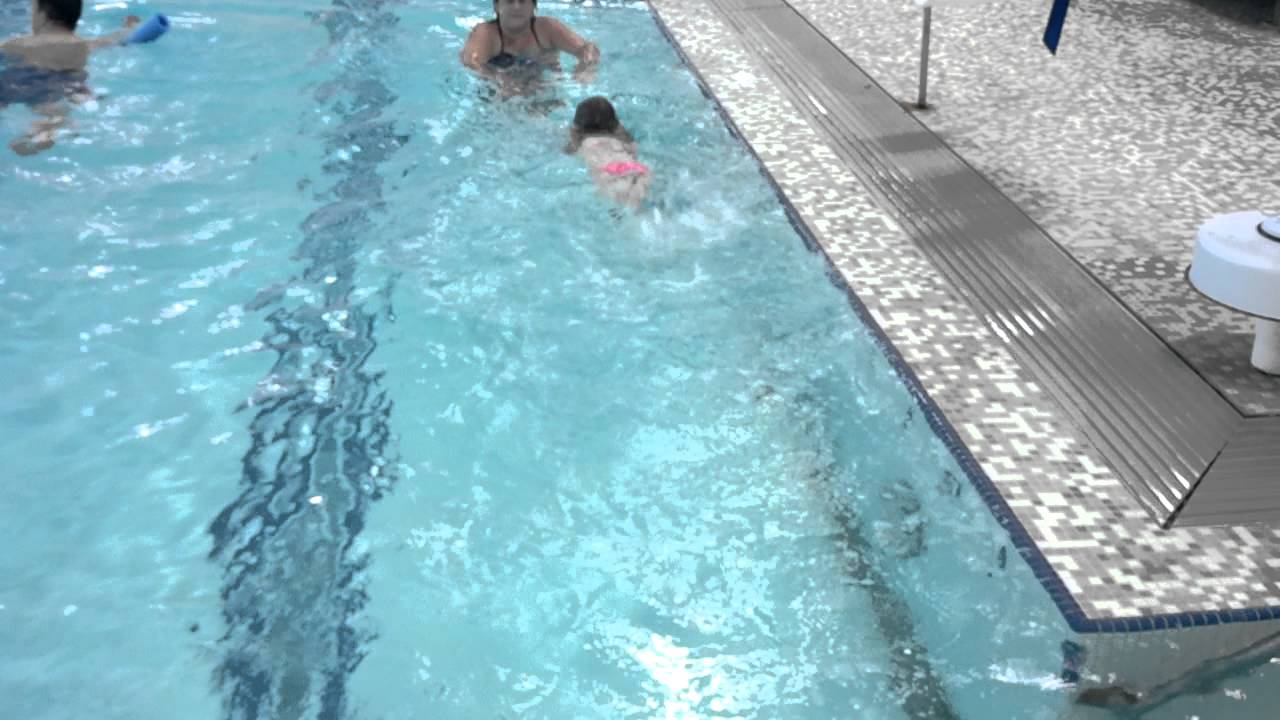 Brooklynn swimming butterfly - YouTube