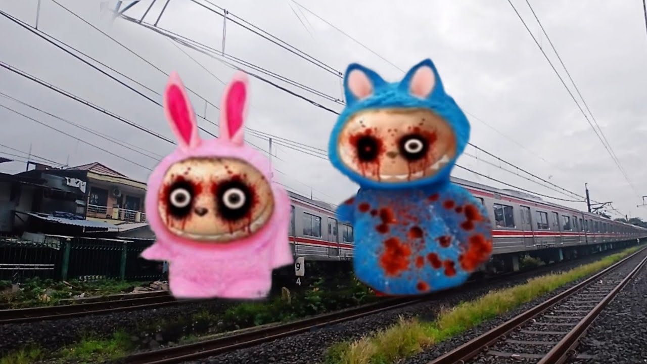 Asik Bertemu Kereta Api Panjang Berubah Kereta Labubu Exe Biru Bersama ...