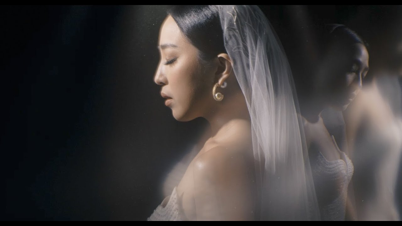 AXIOO | Stanley & Devina Wedding Trailer by Wilson Tsu - YouTube