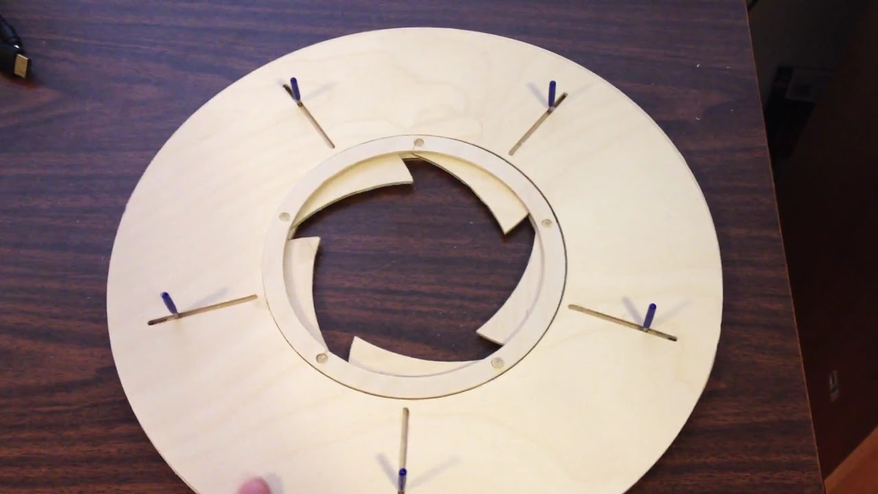 Iris Mechanism - YouTube