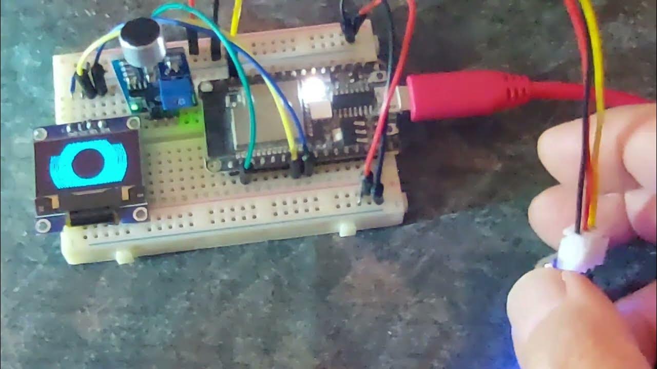 ESP32 4 different animated sound waves display on OLED by pressing a button. - YouTube
