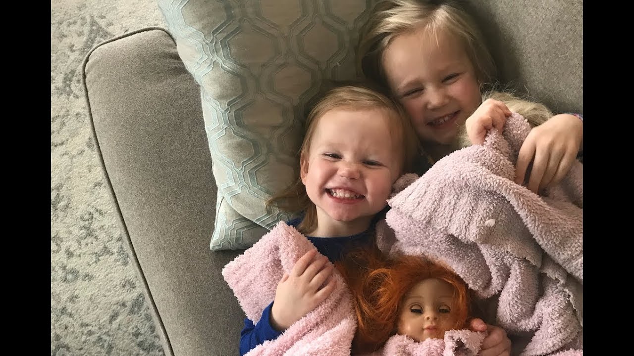 BEST FRIEND BABIES! - YouTube