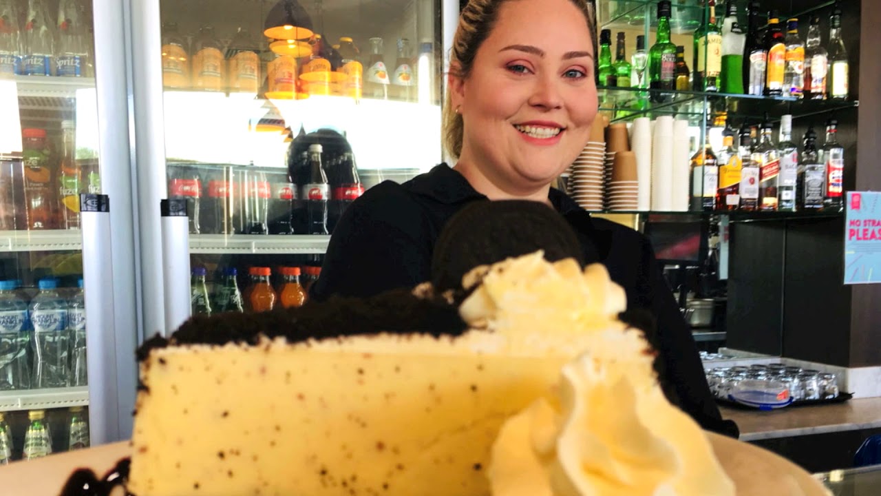 Fasta Pasta Murray Bridge - YouTube