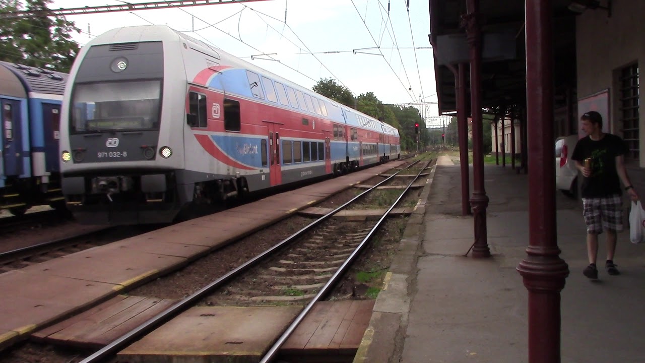 City Elefant přijíždí do Prahy Vysočany - YouTube