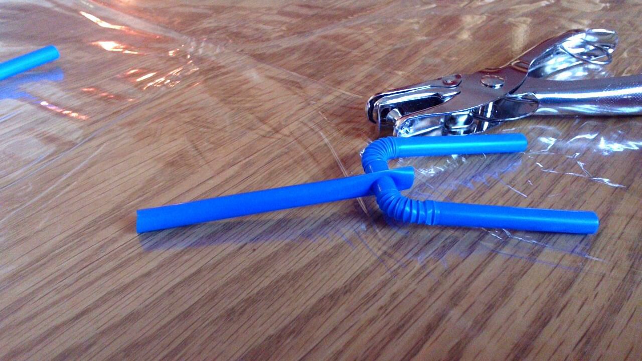 How to make a straw action figure - YouTube