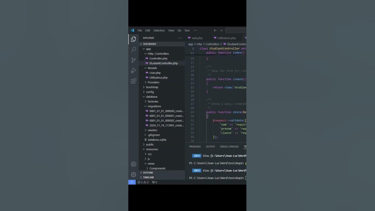 Afficher les informations de la base de données dans une vue en Laravel - YouTube