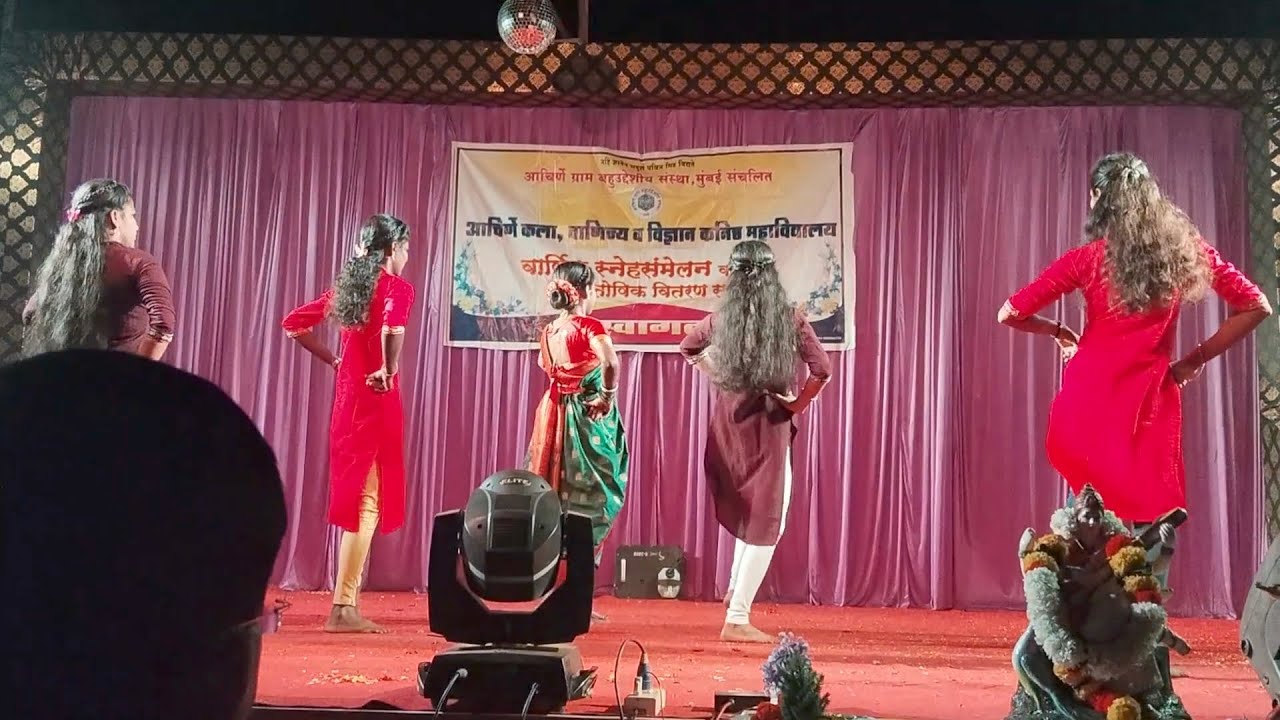 MARATHI REMIX dance performed by Shreya Diksha Sharvari Siddhi and ...